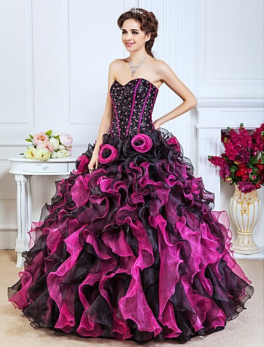 Foto ' s van modellen van jurken van 15 jaar - Mode wereld